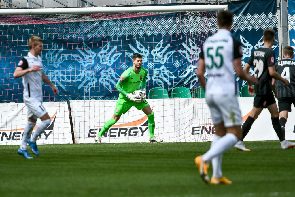 Wer ist Nikola Vasilj? - Ein Spielerprofil - MillernTon